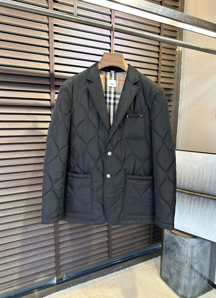 Пиджак Burberry купить на OZON по низкой цене (1688047539)