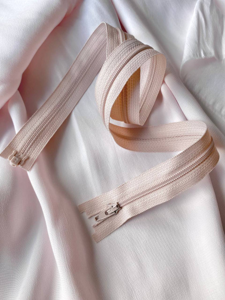 Молния YKK разъёмная пудрового цвета, длина 65 см, звено пластик купить на OZON по низкой цене ...