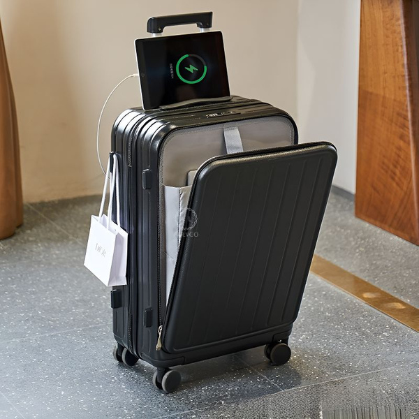 Чемодан ABS пластик 55 см 41.1 л купить на OZON по низкой цене (1765258640)