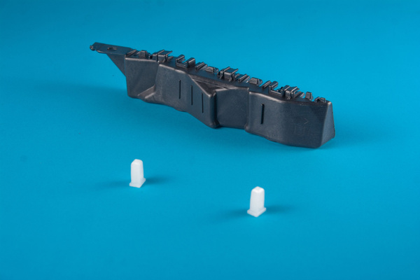 Кpонштейн, крепление, клипса переднего бампера правый для автомобиля ...