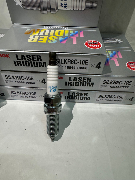 Комплект свечей зажигания NGK 1884410060 - купить по выгодным ценам в ...