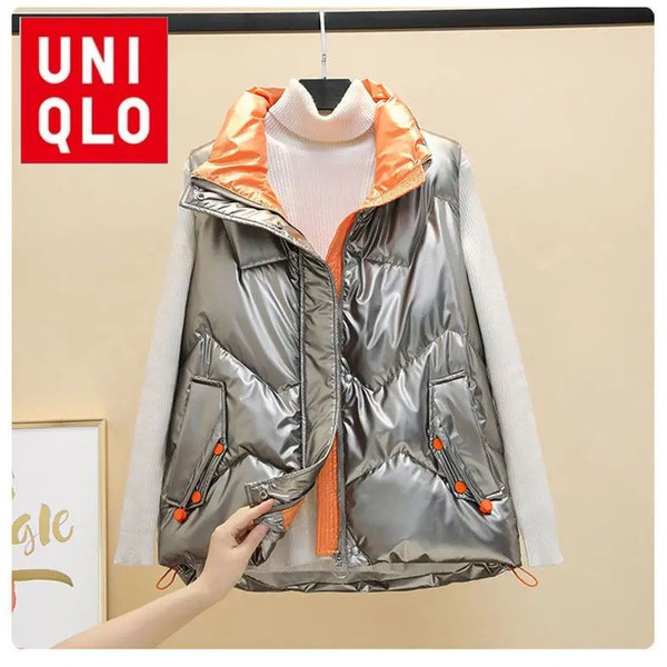 Жилет утепленный Женский Uniqlo серебристый, размер 46, 48 Полиэстер Молния Логотип купить c ...