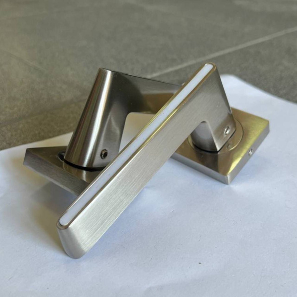Ручка дверная межкомнатная S-Locked A-180 SN/CP/White круг - купить с ...