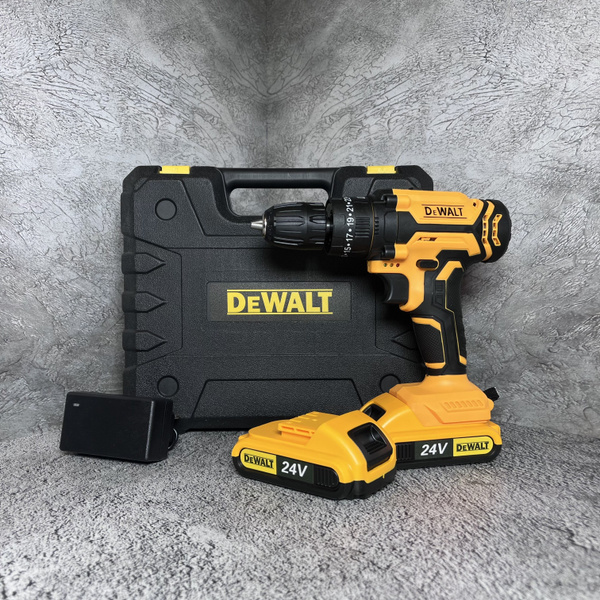 Шуруповерт аккумуляторный DeWalt 24v, 2.0 А*ч / Кейс с набором инструментов, бит, свёрл, головок ...