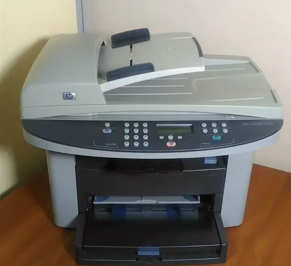 МФУ Лазерное бу hp laserjet 3020 с автоподатчиком ADF лазерное мфу три ...
