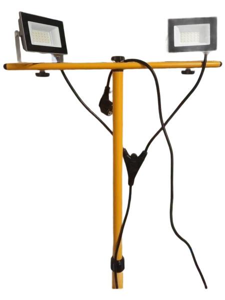 Два светодиодных прожектора на стойке FL-LED Light-PAD STAND 2x50W ...