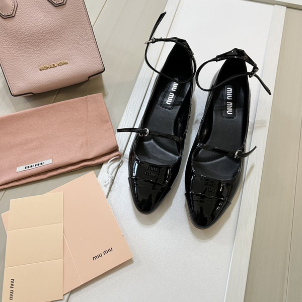 Туфли Miu Miu купить с доставкой по выгодным ценам в интернет