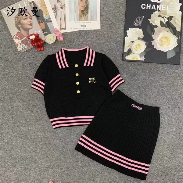 Свитер Miu Miu купить с доставкой по выгодным ценам в интернет магазине Ozon 1538211809