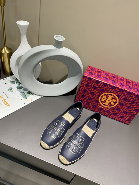 Балетки Tory Burch - купить с доставкой по выгодным ценам в интернет ...