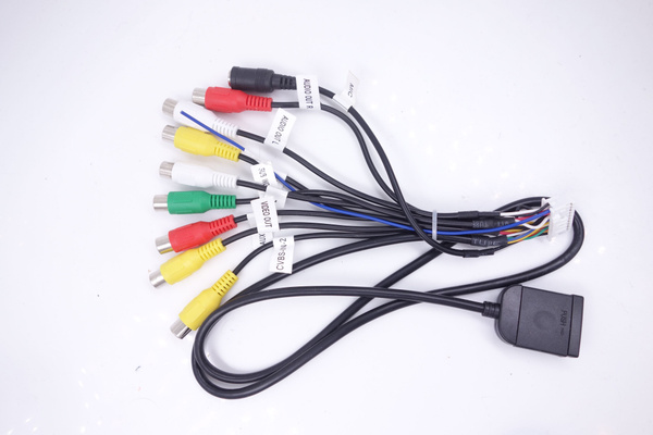 Разъём для автомагнитолы RCA 20 pin с входом для внешнего микрофона и ...