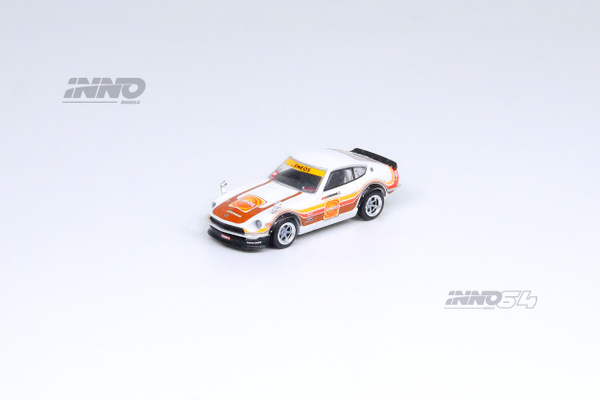 Модель коллекционная INNO 1/64 DATSUN 240Z ENEOS - купить в интернет ...