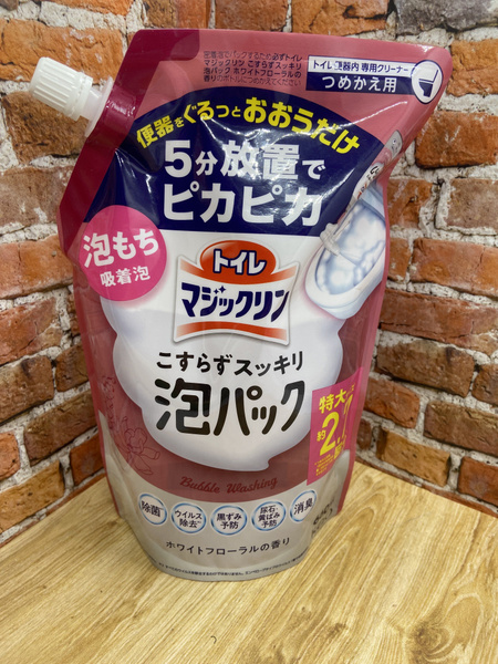 Kao Magiclean Toilet Спрей-пенка для туалета с ароматом белых цветов 660 мл запаска в мягкой ...