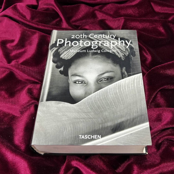 20th Century Photography. Фотография 20 века. Taschen купить на OZON по низкой цене (1711603667)