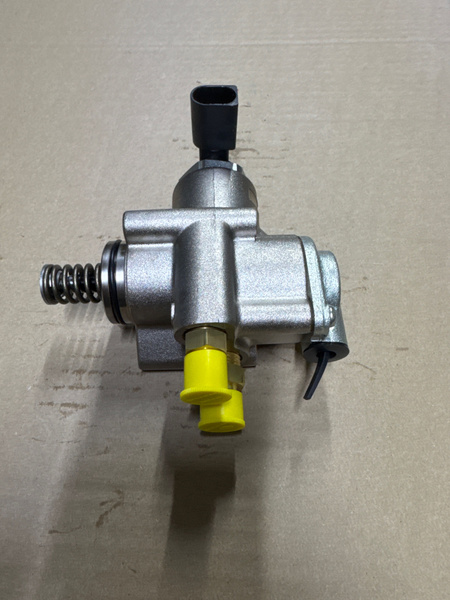 Насос топливный, арт. 079127026C, 1 шт. купить на OZON по низкой цене ...