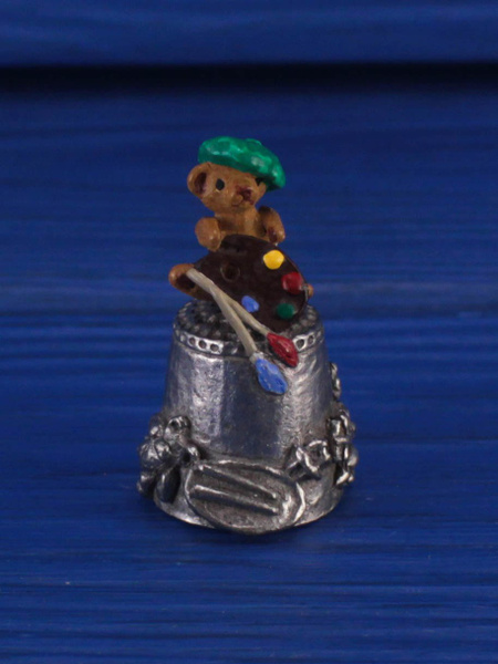 Коллекционный наперсток из пьютера от Warwick Thimbles в виде Teddy ...
