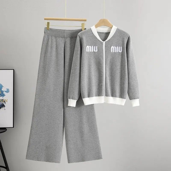 Комплект футболок Женский Miu Miu серый Длинный размер универсальный Полиэстер Смесовая ткань