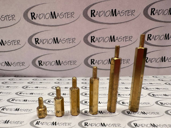 PCHSN-2,5 (M2.5-10) стойка для печатных плат, установочная, папа-мама (резьба М2.5, высота 10мм ...