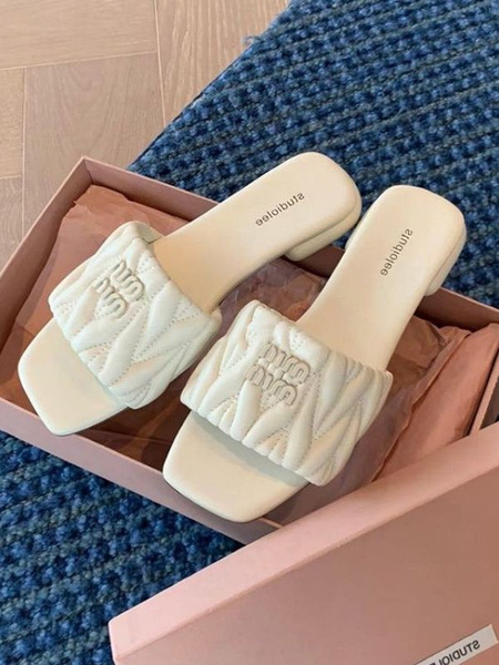 Шлепанцы Miu Miu Самые популярные модели купить с доставкой по выгодным ценам в интернет