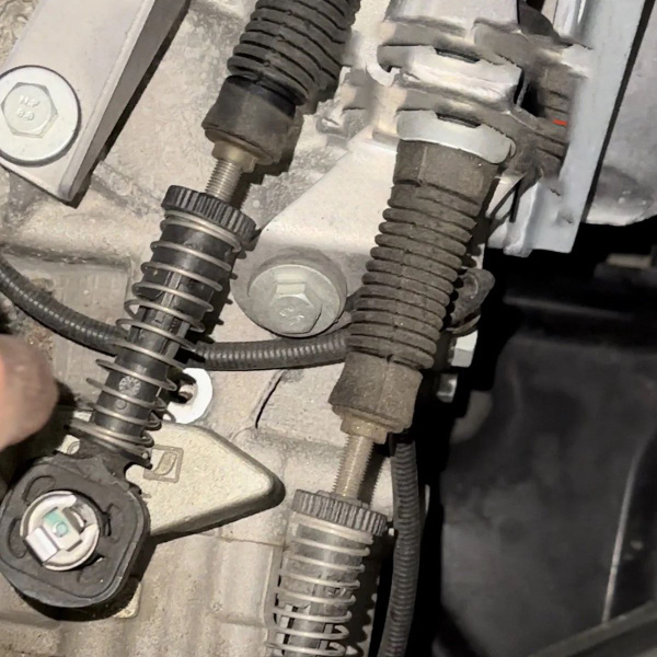 N90815903 КОЛЬЦО СТОПОРНОЕ КПП, Шайба стопорная рычага механизма ...