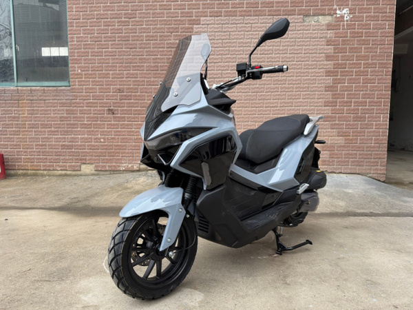 Макси-скутер TRACER 2 ADV 150 см3 (139QMB) (серый) купить на OZON по низкой цене (1865144670)