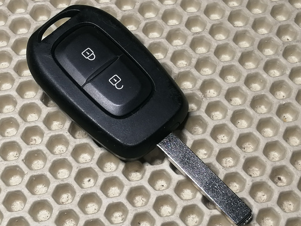 Dacia/Renault Логан Дастер восстановленный оригинальный чип ключ 2 ...
