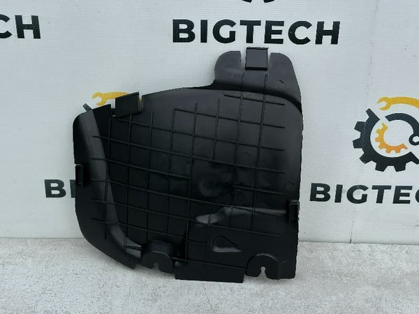 Сервисная крышка переднего правого подкрылка Mercedes Benz A2056900200 ...