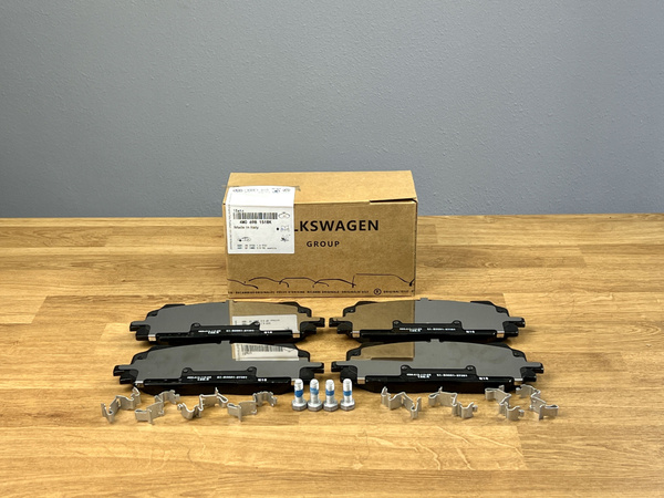 Колодки тормозные VAG (VW/Audi/Skoda/Seat) 4M0698151BK Передние ...