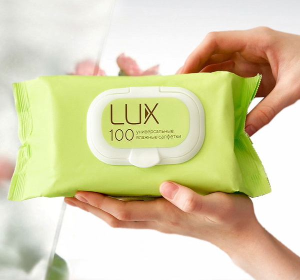 Влажные салфетки LUX 100 шт с пластиковым клапаном - купить с доставкой ...