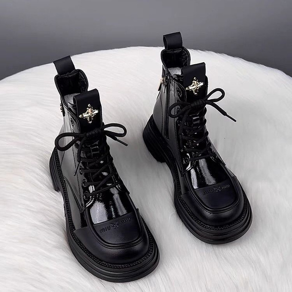 Ботинки Женский Miu Miu черный размер 36 Зима Шнурки Молния Без каблука Вышивка Италия купить