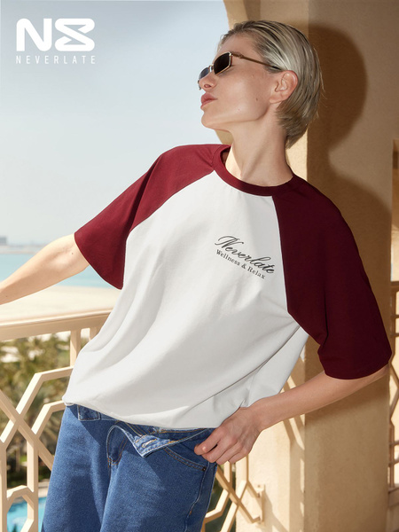 Футболка Женский NEVERLATE белый Короткий, размер 42, 44 Трикотаж Надписи оверсайз Повседневный ...
