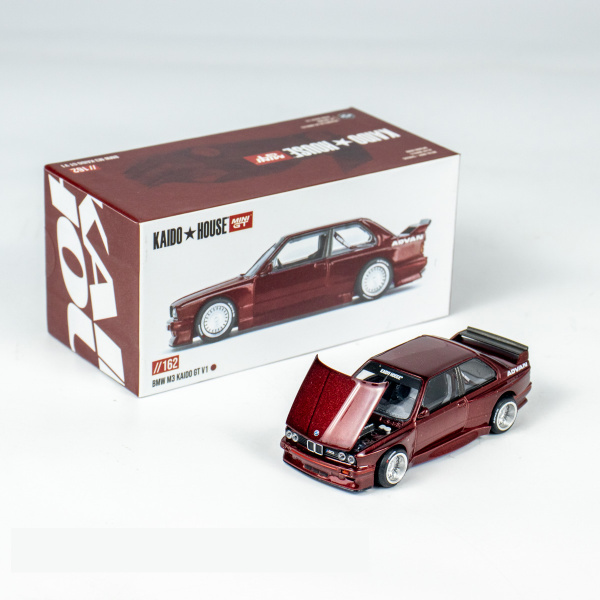 Машинка Kaido House MINIGT BMW M3 (E30) Kaido GT V1 KHMG162 купить на ...