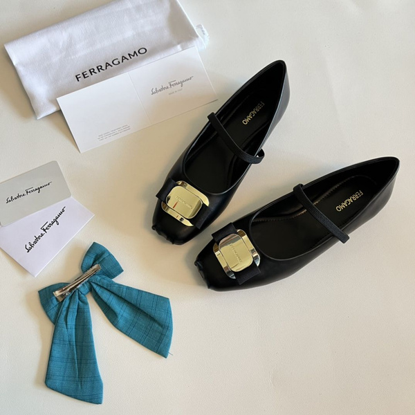 Туфли Salvatore Ferragamo - купить с доставкой по выгодным ценам в ...