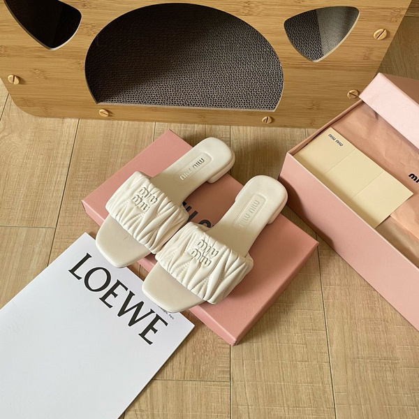 Пантолеты Женский Miu Miu бежевый размер 39 Натуральная кожа Низкая модель Без застёжки Италия