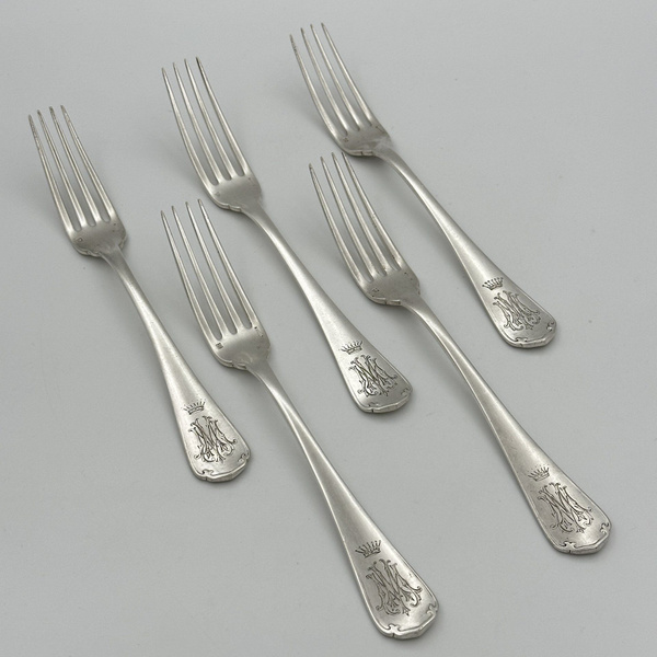 Набор из пяти вилок с владельческими монограммами под короной на черенках, металл, серебрение ...