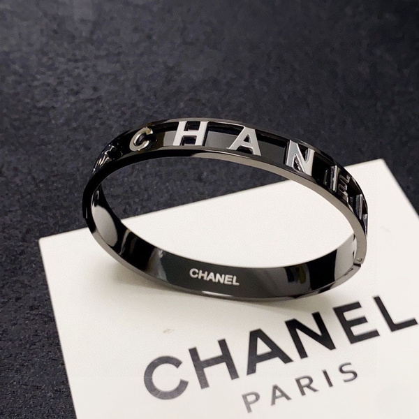 Chanel Браслет бэнгл - купить с доставкой по выгодным ценам в интернет ...