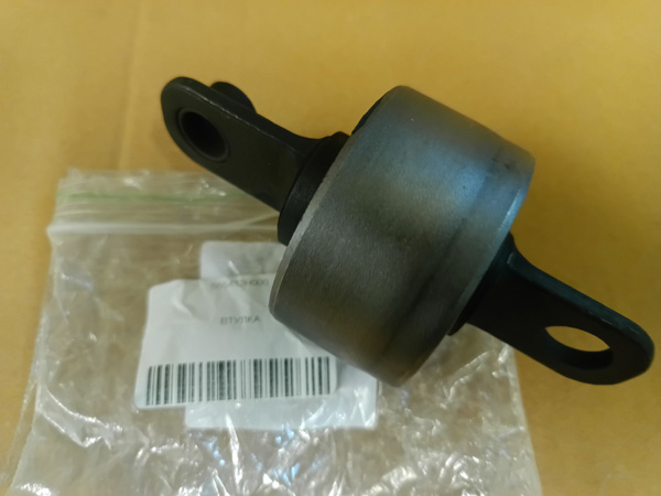 Салентблок заднего продольного рычага, арт. 555432H000, производитель ...