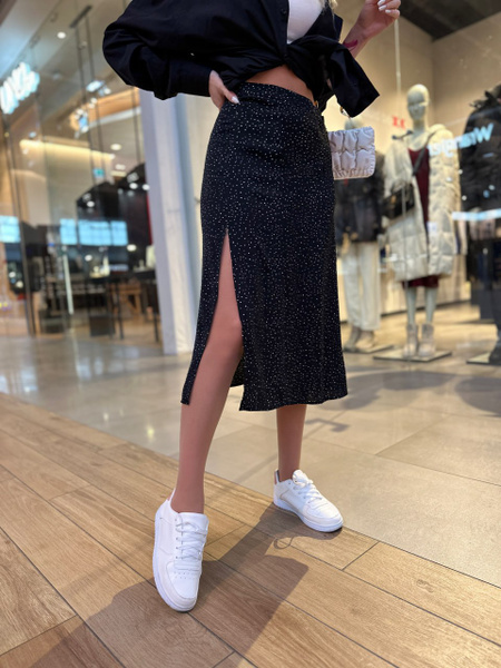 Юбка Женский BLACK KOSMOS черный, белый Вискоза прямая, карандаш, размер 42 Молния Миди Разрезы ...