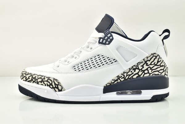 Кроссовки Nike Harper's Bazaar (журнал) - купить с доставкой по ...