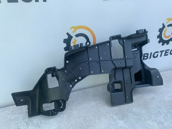 Кронштейн насадки глушителя правый Mercedes Benz A2058850200 - BIGTECH ...