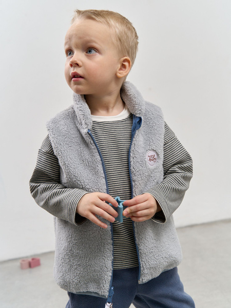 Жилет утепленный Мальчики BUNGLY Карманы, Лейбл деним, серый, размер 98 Полиэстер Молния, рост ...