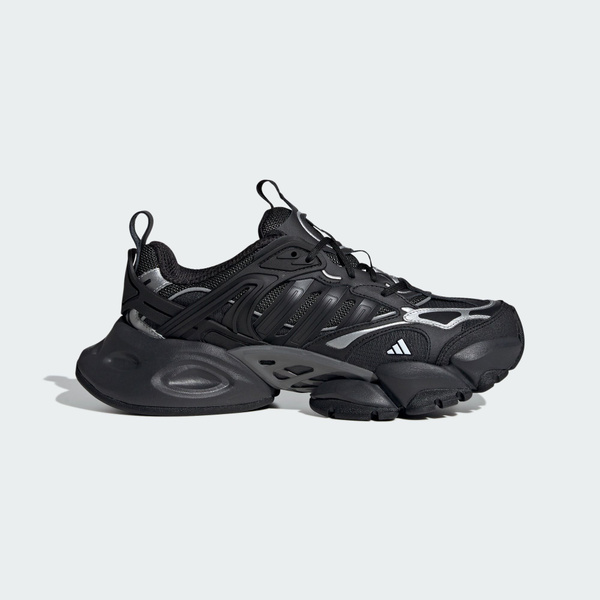 Кроссовки adidas XLG RUNNER DELUXE купить на OZON по низкой цене ...