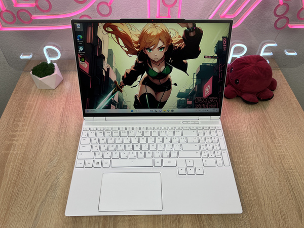 Игровой ноутбук MECHREVO 15Pro AMD Ryzen 7 8845H 32 ГБ 32 ГБ, белый ...