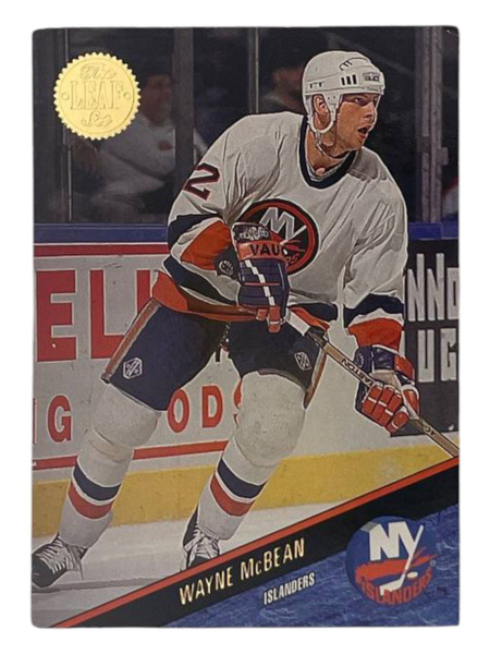 Винтажная коллекционная карточка хоккейная. С хоккеистом Wayne McBean ...