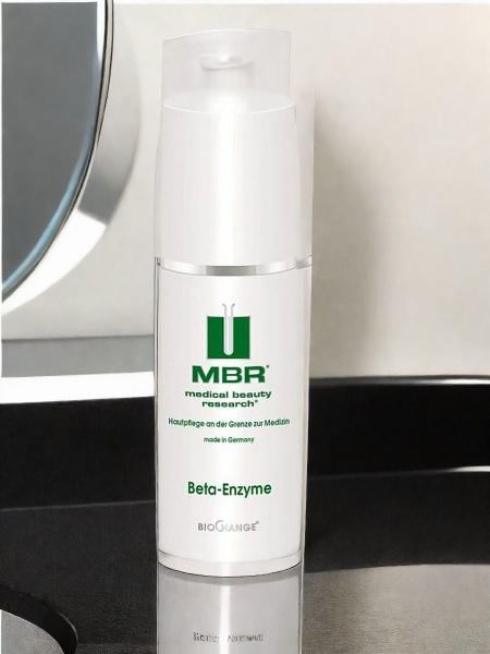 Очищающее средство для лица c альфа- и бета-гидрокислотами MBR Beta ...