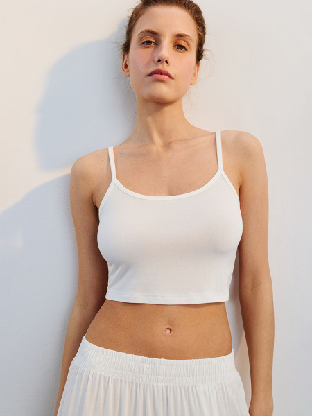 Топ Женский Befree светло-бежевый, размер 46 Трикотаж Без рукавов Домашний Китай приталенный ...