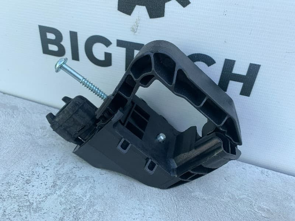 Кронштейн радиатора Mercedes Benz A2535010520 - BIGTECH арт ...