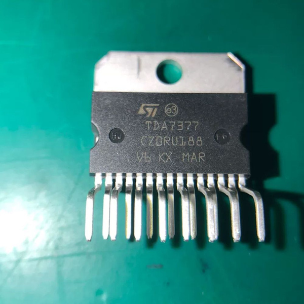 TDA7377 ZIP 15-й двухканальный аудиоусилитель усилитель мощности 35 Вт ...