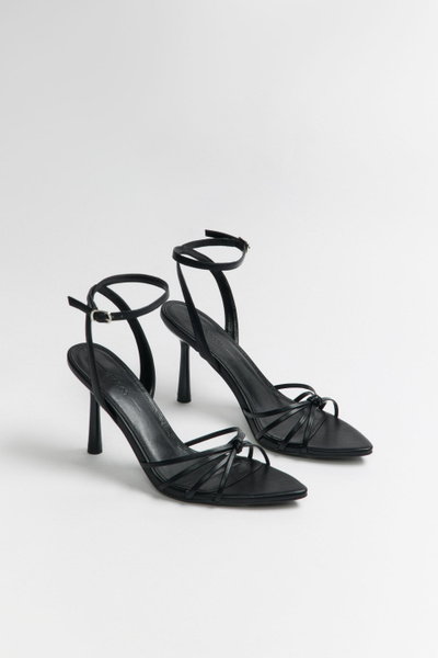 Босоножки Befree - купить с доставкой по выгодным ценам в интернет ...