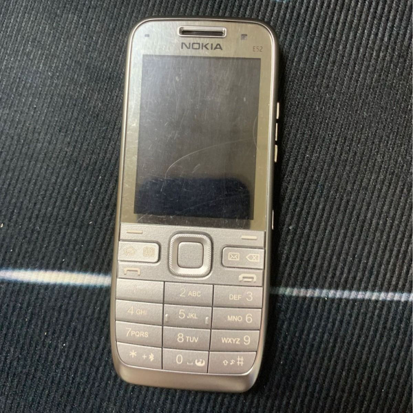 Мобильный телефон Nokia E52, золотой - купить по выгодной цене в интернет-магазине OZON (1607246900)