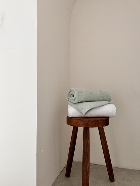 Табурет из древесины бука в скандинавском стиле темный DAPA Designs ...